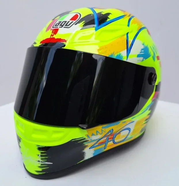 Mini ukrasne makete MOTO GP kacige mod.13- N O V O - KupujemProdajem