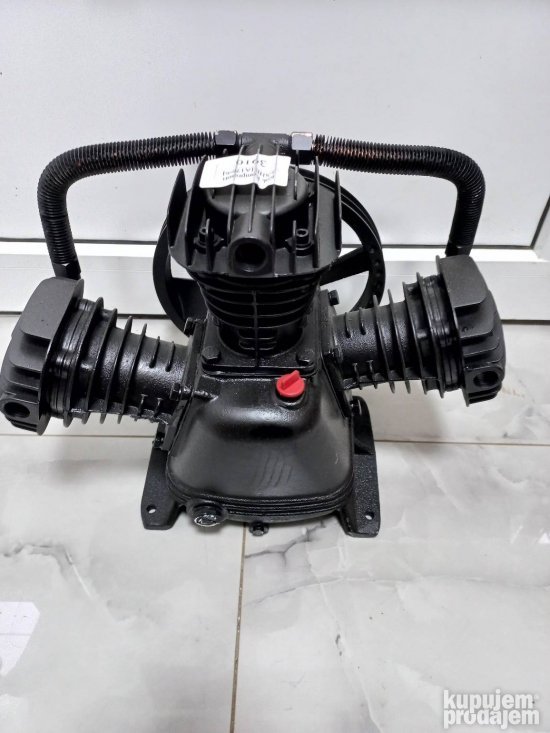 Kompresorska glava za bocu do 250 litara sa tri klipa - KupujemProdajem