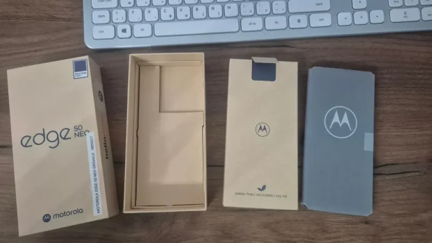 Motorola Edge 50 neo 8/256 - grisaille - KupujemProdajem