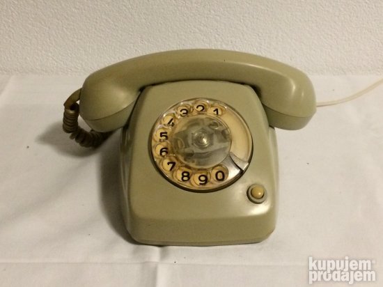 Stari telefon SERVISIRAN - KupujemProdajem