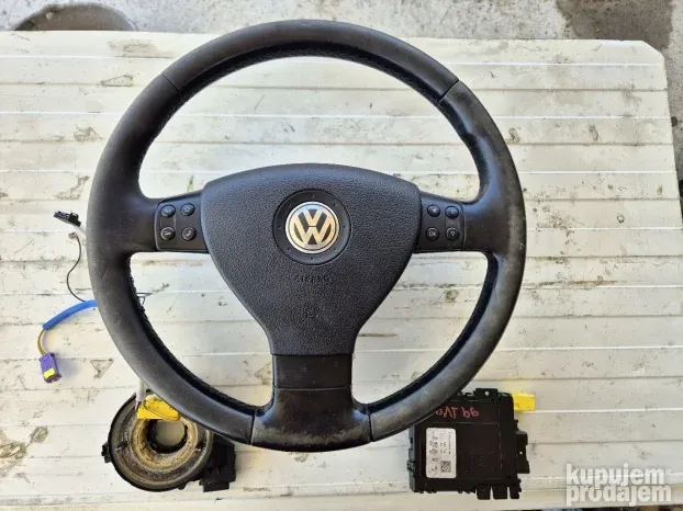 Volan sa komandama Vw Pasat b6 - KupujemProdajem