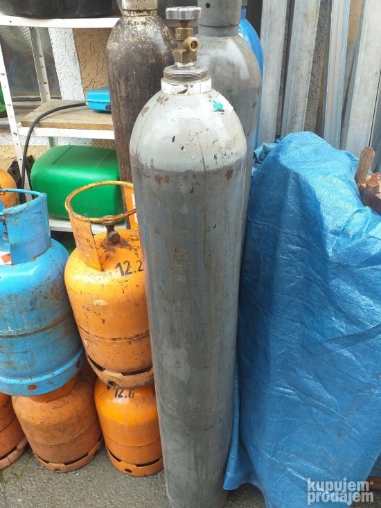 Boca za Co2 Gas 40l atestirana Messer otkup - KupujemProdajem