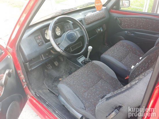 Yugo IN enterijer i delovi enterijera - KupujemProdajem