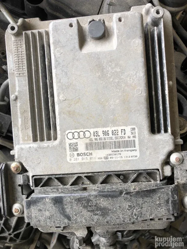 motorni racunar audi a3 2.0 2010. - KupujemProdajem