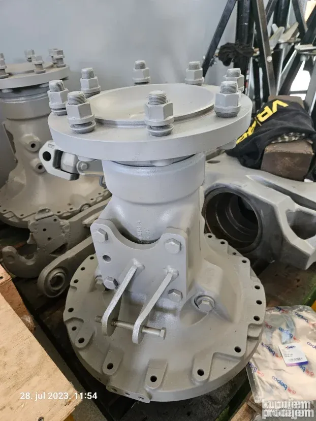 Reduktor Fendt 412 - KupujemProdajem