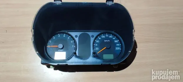 Kontrolna tabla Ford Fiesta 2002-2008 - KupujemProdajem