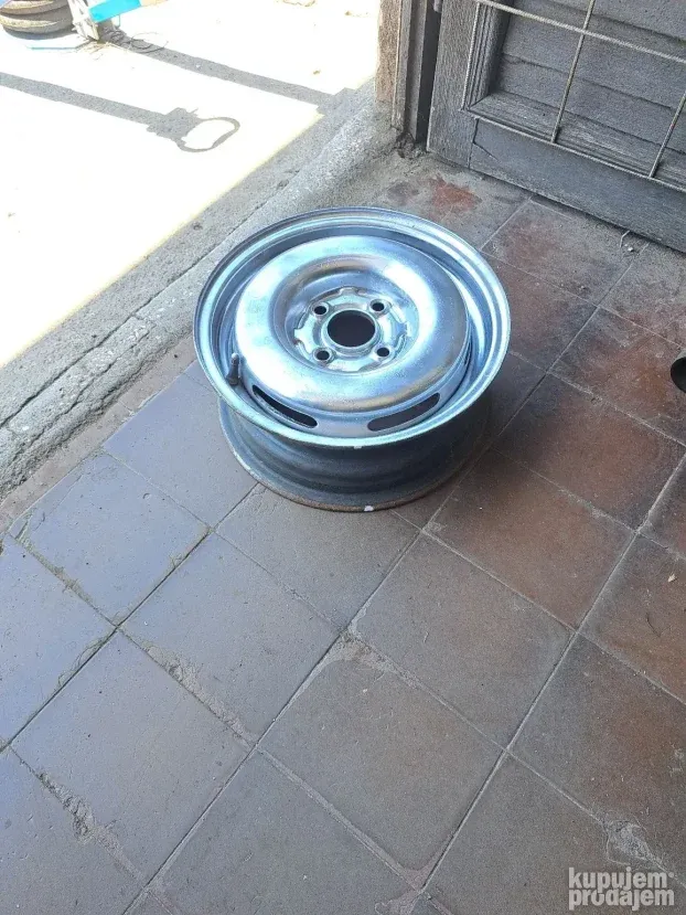 Felna 4X100 GOLF/OPEL 13 coli 1 komad - KupujemProdajem