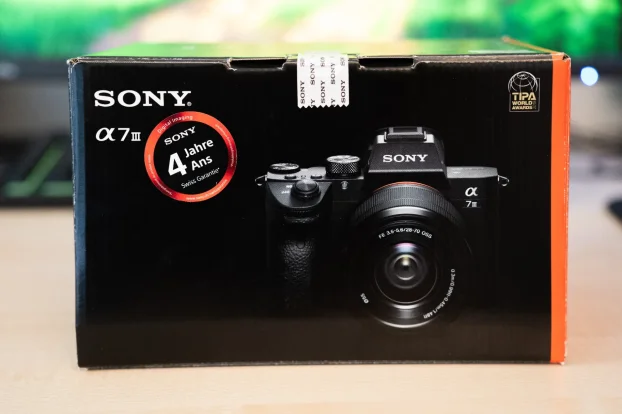Sony Alpha 7 III Kit, 28-70mm (ILCE7M3K) - KupujemProdajem