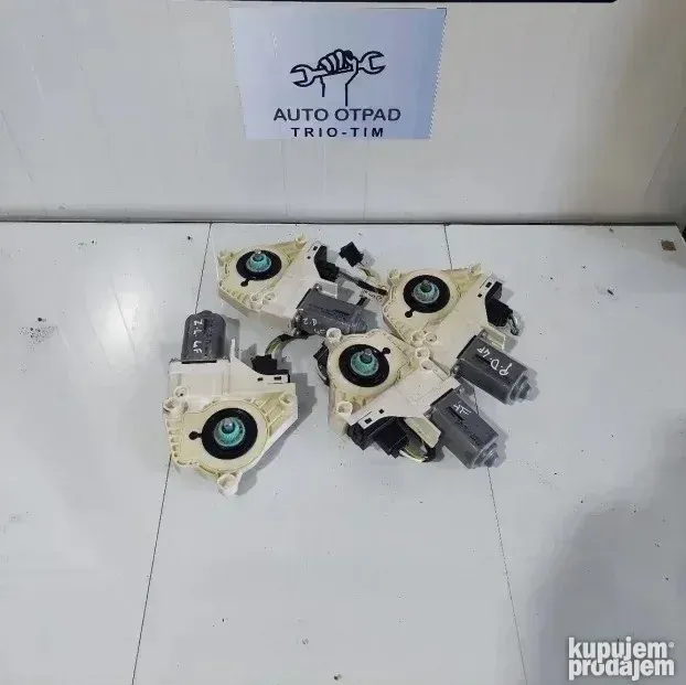 Motoric motorici podizaca audi a6 4f c6 - KupujemProdajem