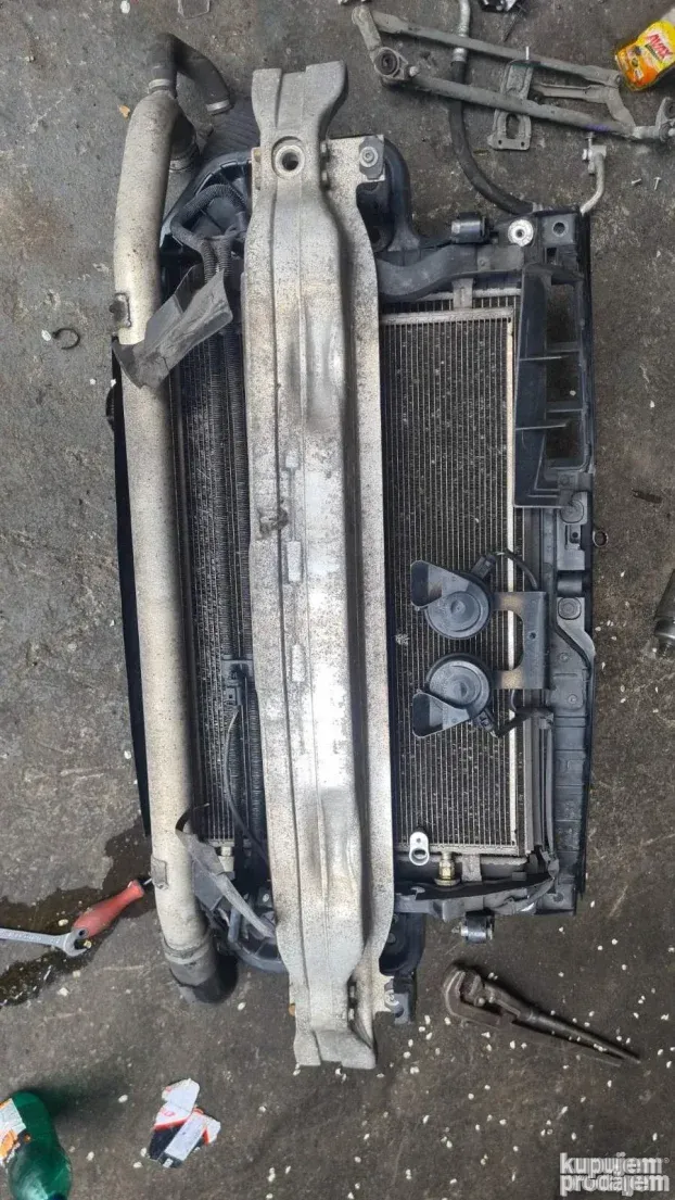 Audi A6 C6 - Metalna cev interkulera - KupujemProdajem