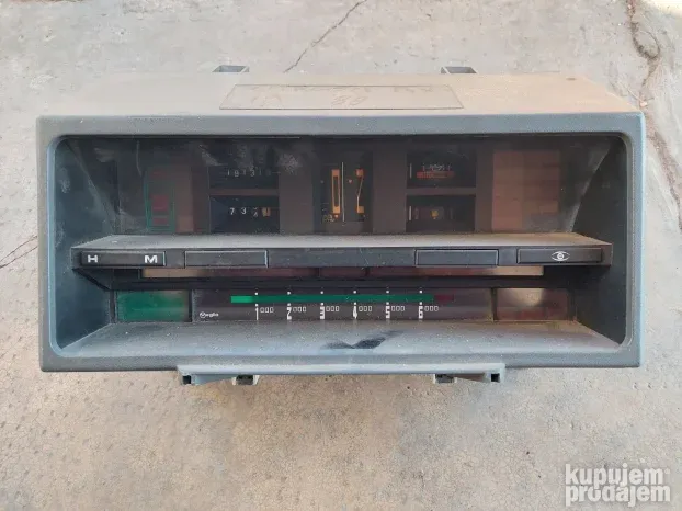 Instrument tabla Citroen BX km sat displej tabla brzinomer - KupujemProdajem