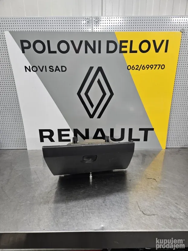 Kaseta fioka suvozaceva Renault Megane reno megan - KupujemProdajem
