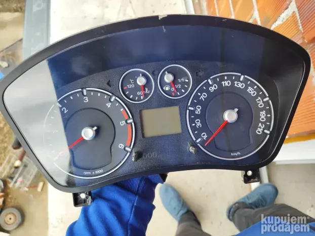 Instrument tabla ( km sat ) Ford Fiesta 2002-2008 - KupujemProdajem