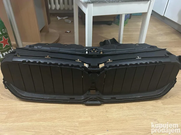 Bmw G30 G31 2020+ klapnice klapne prednjeg usisa - KupujemProdajem