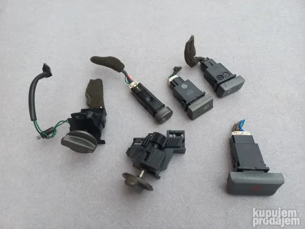 Hyundai accent prekidac - KupujemProdajem