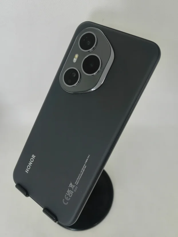 Honor 400 Pro 5G 12GB / 512GB Black TOP stanje FUL Oprema - KupujemProdajem