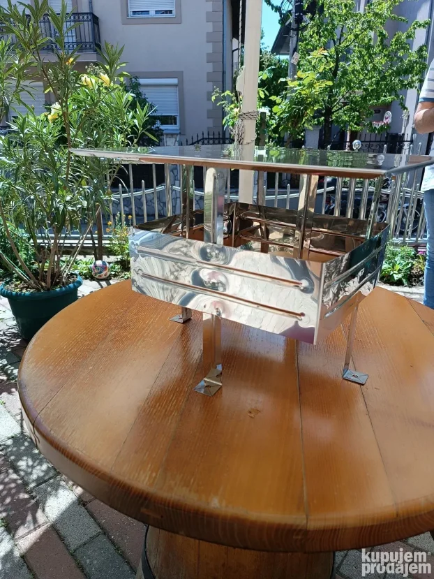 Kapa za zidani dimnjak od prohroma / Pevac od inoxa - KupujemProdajem