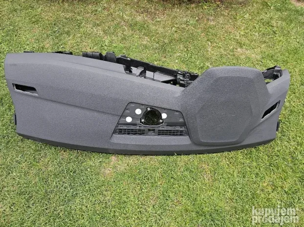 Instrument tabla za VW Golf 8 - KupujemProdajem