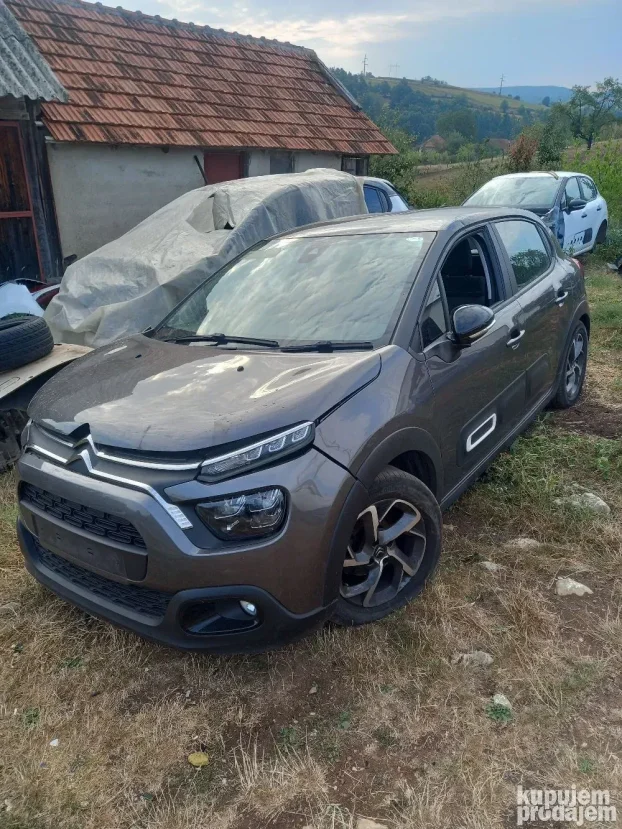 Citroen C3 1.2b 2021god ceo auto u delovima - KupujemProdajem