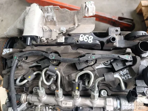 768009 Dizna Vw Golf 8 > 19- 0445110960 - KupujemProdajem