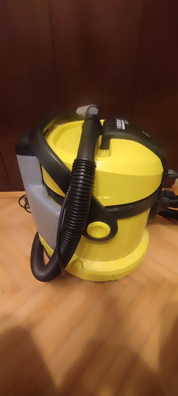 Karcher Puzzi-S Wap tw300 Karcher SC 4001 za dubinsko pranje ...