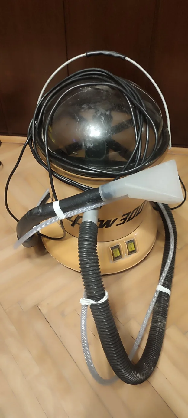 Karcher Puzzi-S Wap tw300 Karcher SC 4001 za dubinsko pranje ...