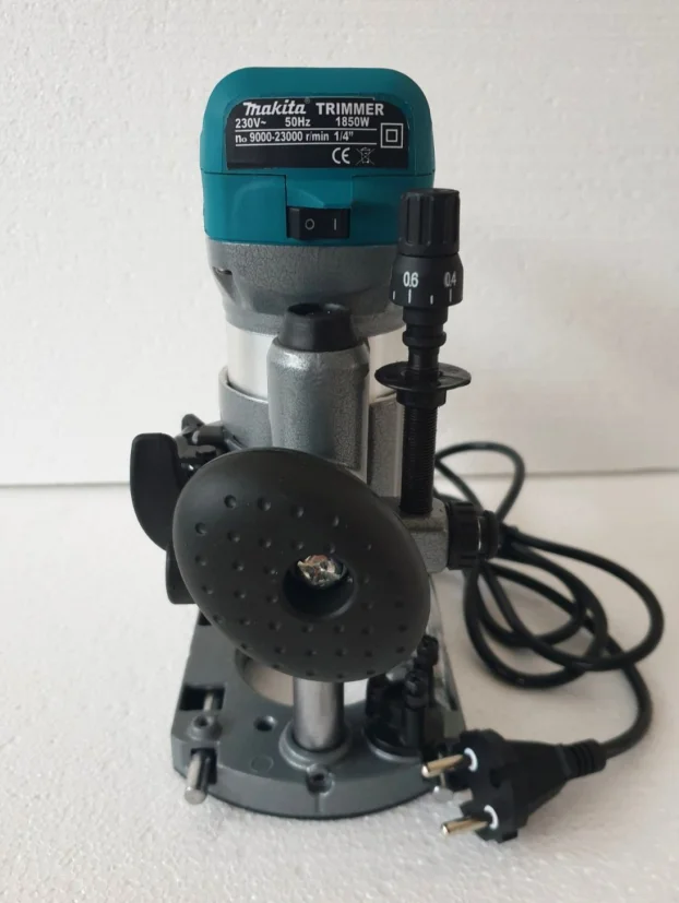 Frezer / freza / trimer za drvo MAKITA 1850W / prihvat 6mm ...