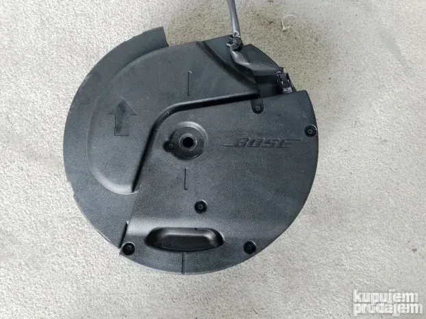 BOSE vufer za mazdu cx 5 2018 - KupujemProdajem