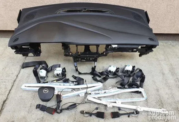 Opel Astra K Tabla Airbag Pistolj Pojas Jastuk Vazdusni - KupujemProdajem