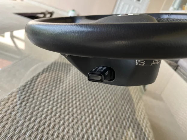 Volan toyota avensis t25 sa airbag-om (2006-2008) - KupujemProdajem