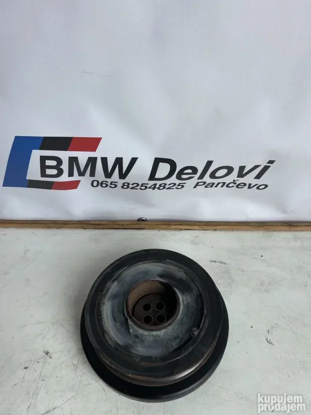 BMW F05 remenica radilice 3.0 - KupujemProdajem