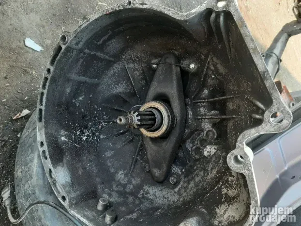 BMW e30 menjac Getrag - KupujemProdajem