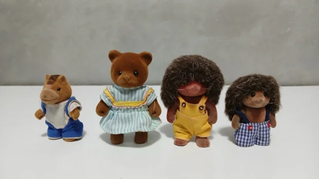 Sylvanian Stare Figure - KupujemProdajem