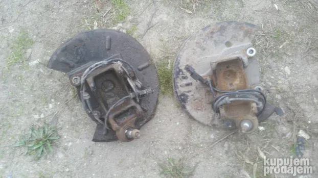 Alfa Romeo 147 zadnja glavcina i lezaj tocka - KupujemProdajem