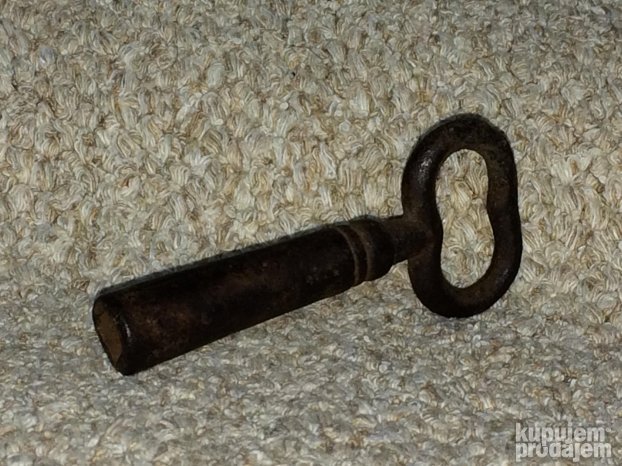 Veoma stari kljuc cetvrtka za sat - KupujemProdajem