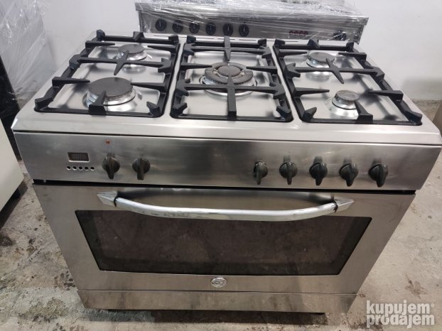 Profesionalni sporet na plin sa ogromnom turbo rernom - KupujemProdajem