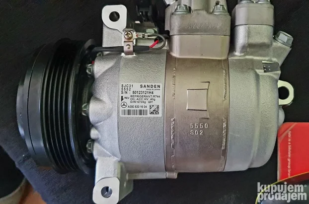 R744 Co2 kompresor klime Mercedes A0008301604 - KupujemProdajem