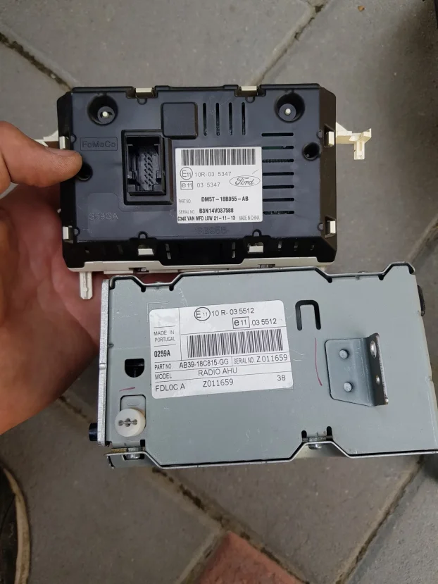 radio maska displej za ford ranger 2014 - KupujemProdajem