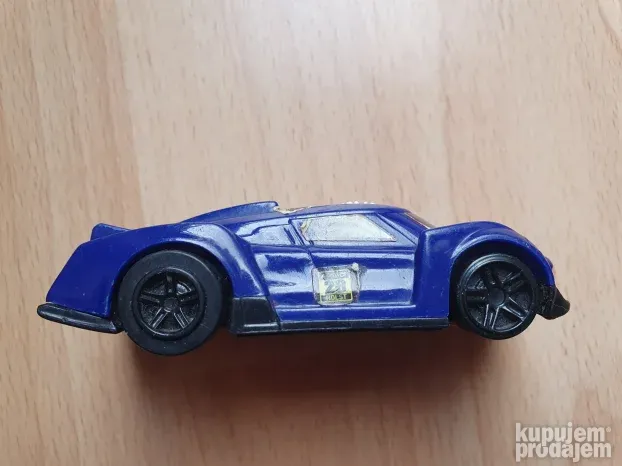 Mattel 2014 auto / igracka - KupujemProdajem