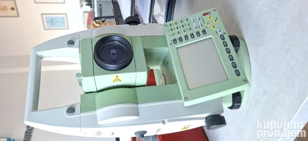 Geodetski instrument Totalna stanica Leica - KupujemProdajem