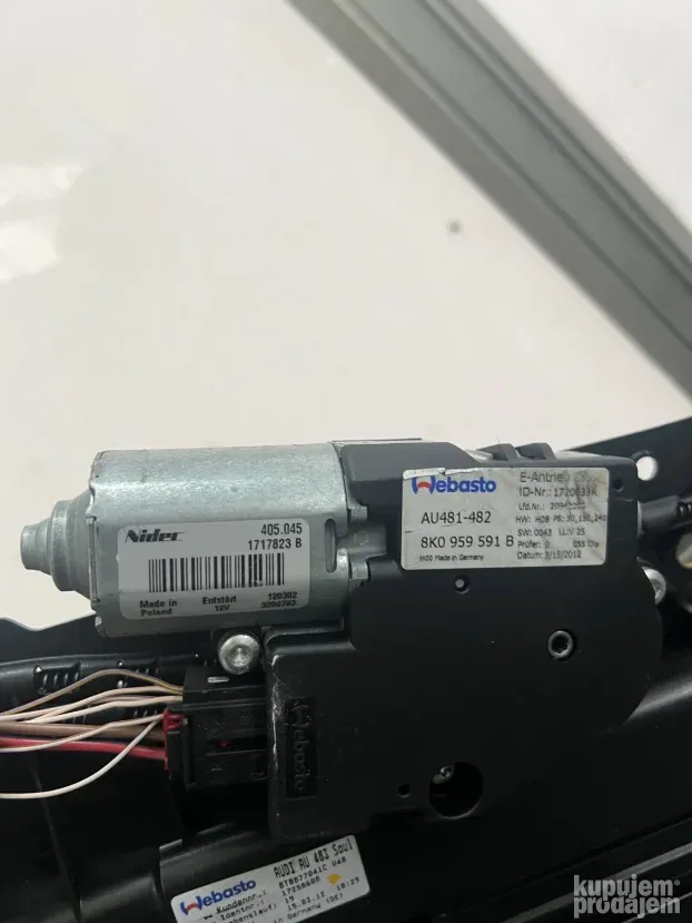 Audi A4 A5 A6 Q5 motoric panorame sibera / 8K0 959 591 B - KupujemProdajem