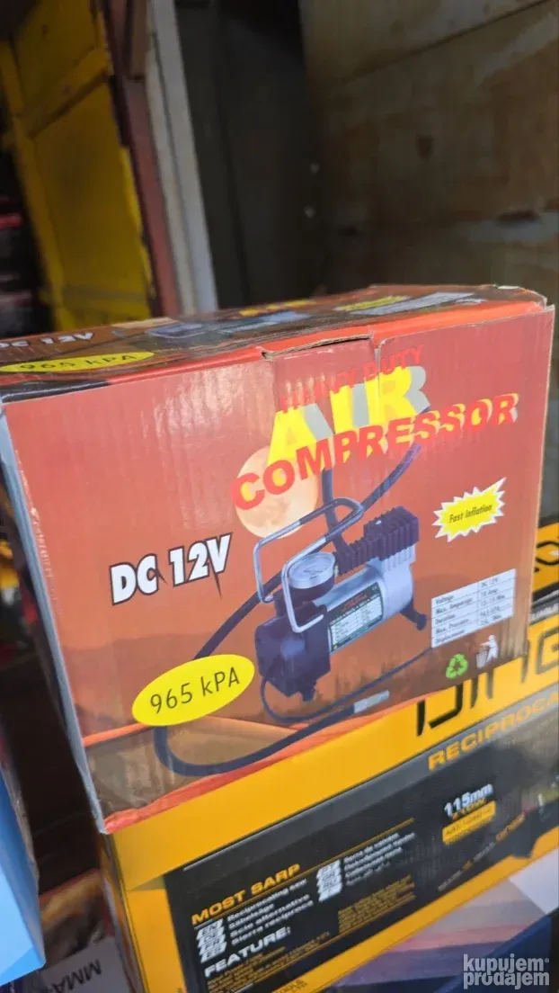 Pumpa za auto na 12v Kompresor za pumpanje guma - KupujemProdajem
