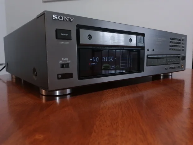 Sony CDP X33-ES sa orig.daljinskim - KupujemProdajem