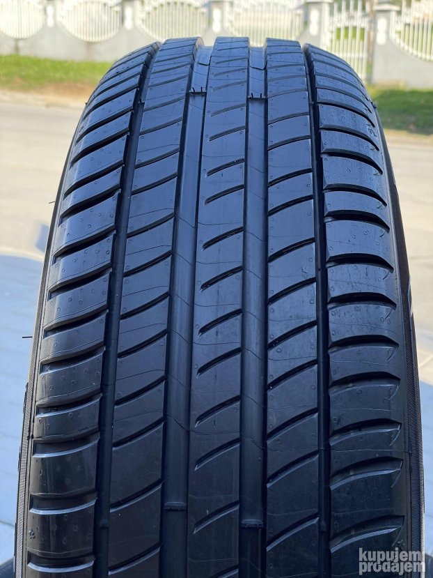 215 65 17 Michelin Nove letnje gume Garancija - KupujemProdajem