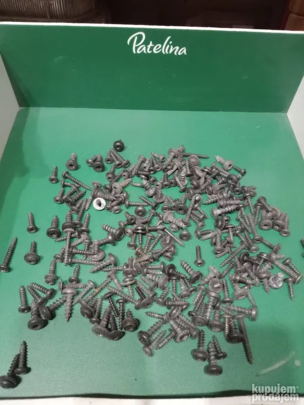 Torx Torex vijak razni 500g crni automobilski - KupujemProdajem