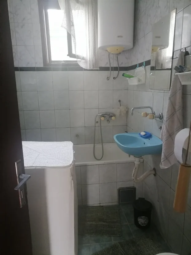 Centar, Ub - KupujemProdajem