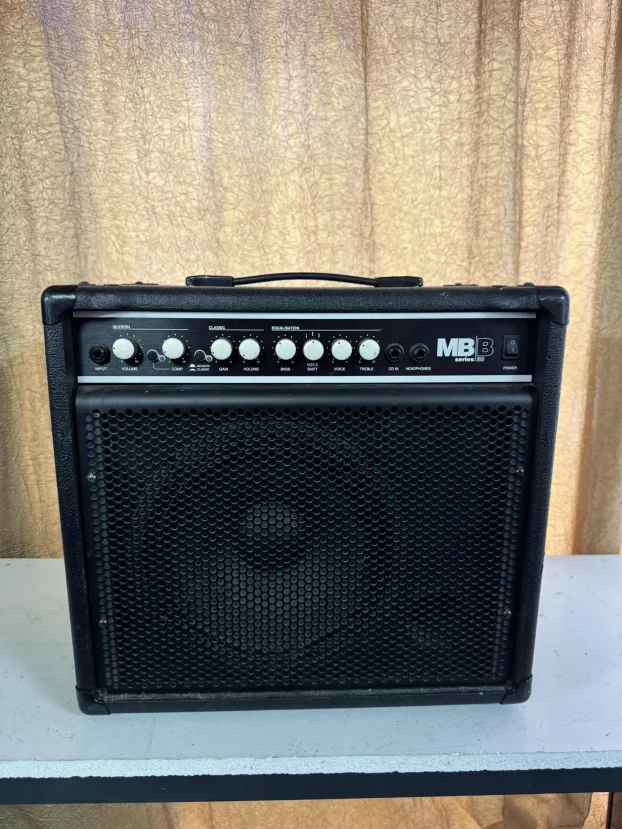 Marshall MB/B Series 30 Gitarsko Pojacalo - KupujemProdajem