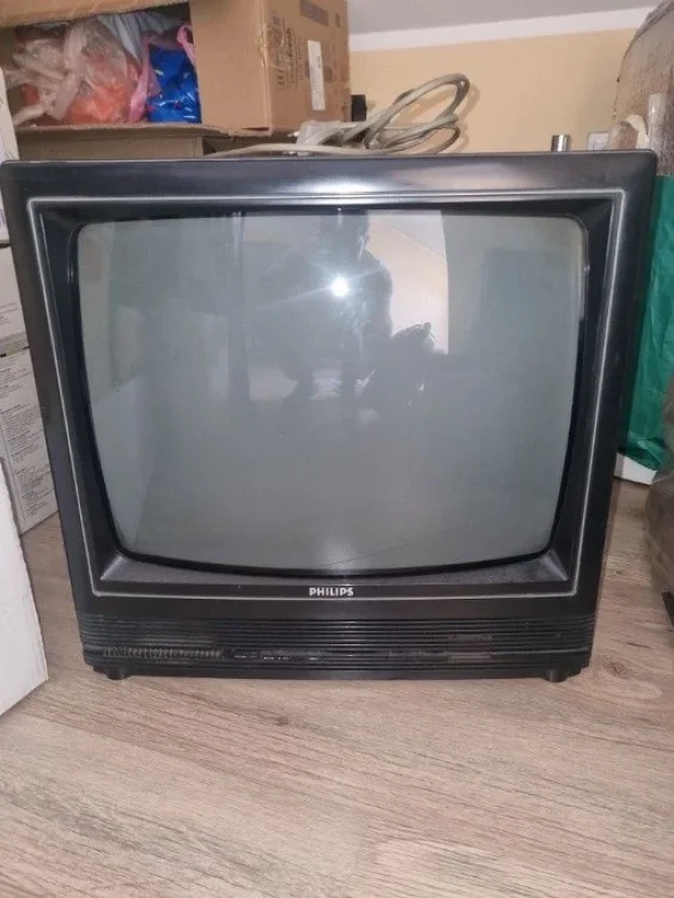 Na prodaju Philips tv CRT - KupujemProdajem