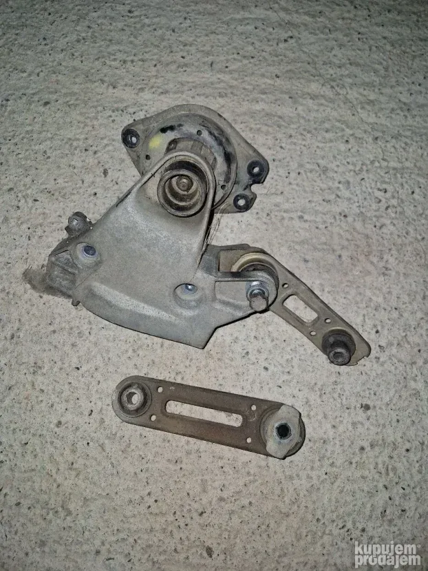 Nosac motora renault reno laguna 2 1.6 16v - KupujemProdajem