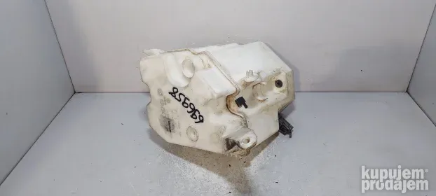 696958 Boca Vode Brisaca Volvo Xc70 > 07-13 30784233 - KupujemProdajem